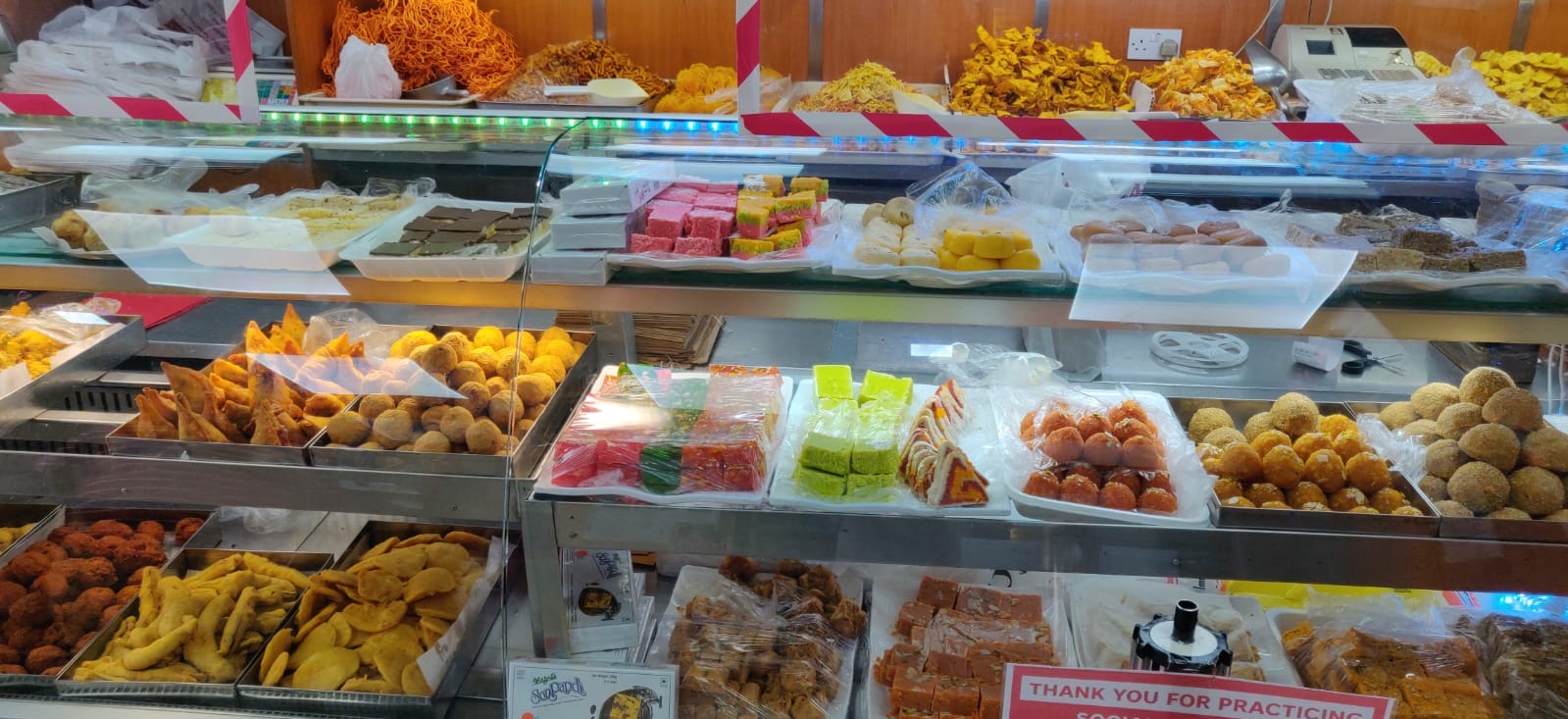 44313378-0523-4888-8968-05d90df5c9e6 – Jalaram Sweet Centre